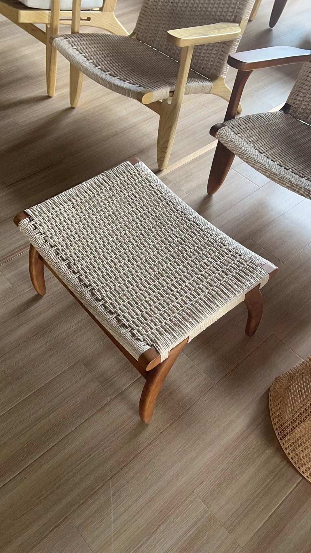 CH25 Lounge Chair – Inscension.shop